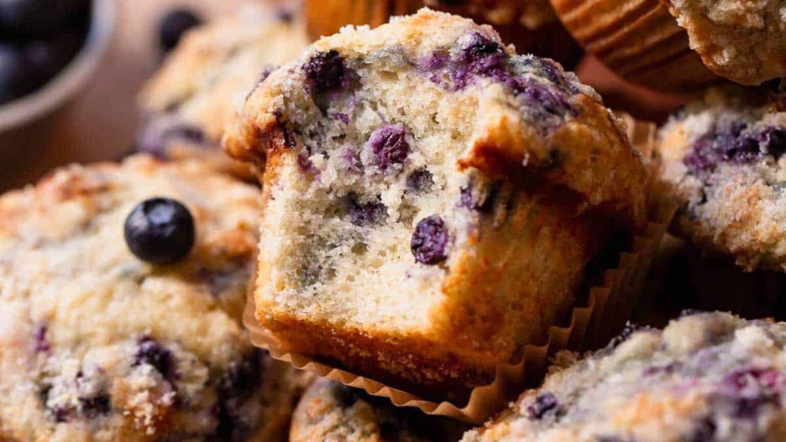 18 Sweet Muffins That'll Make You Weak in the Knees - Gimme From Scratch