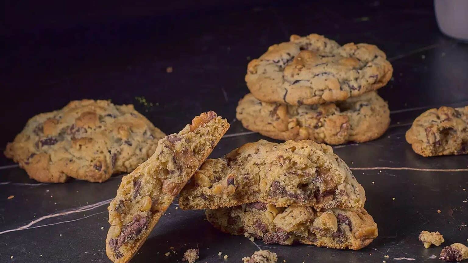 11 Decadent Chocolate Cookie Recipes That'll Turn You to the Sweet Side ...