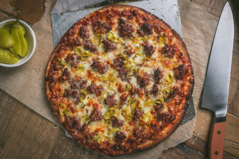 Spicy Chicago Thin Crust Sausage and Pepperoncini Pizza (Tavern Style ...