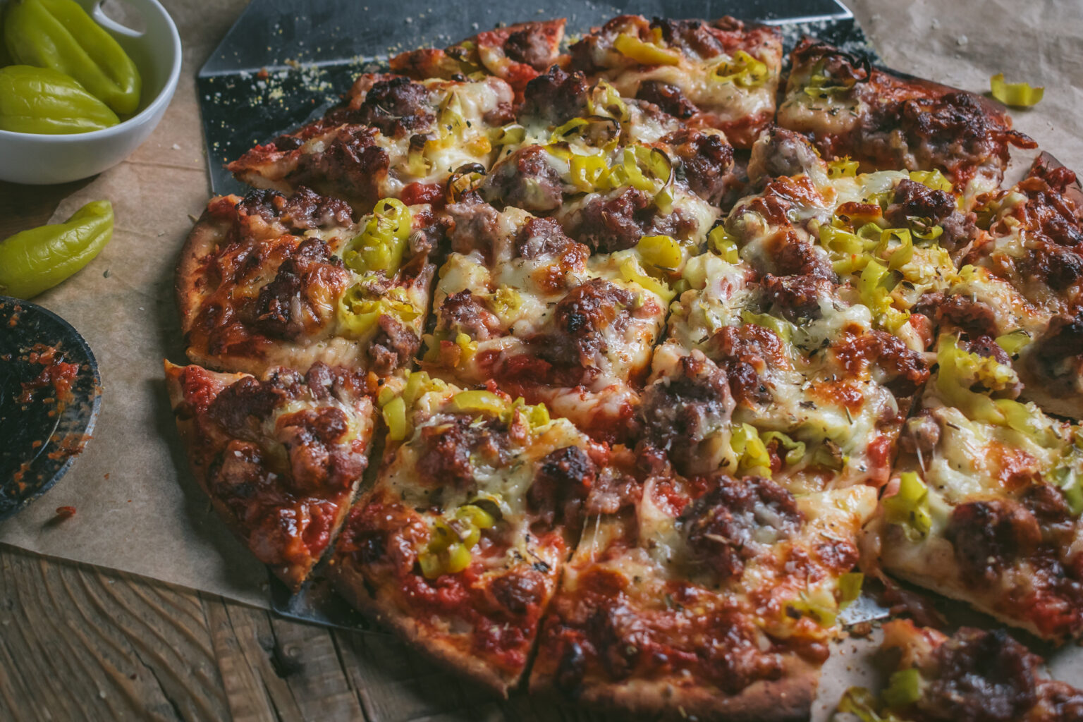 Spicy Chicago Thin Crust Sausage and Pepperoncini Pizza (Tavern Style ...