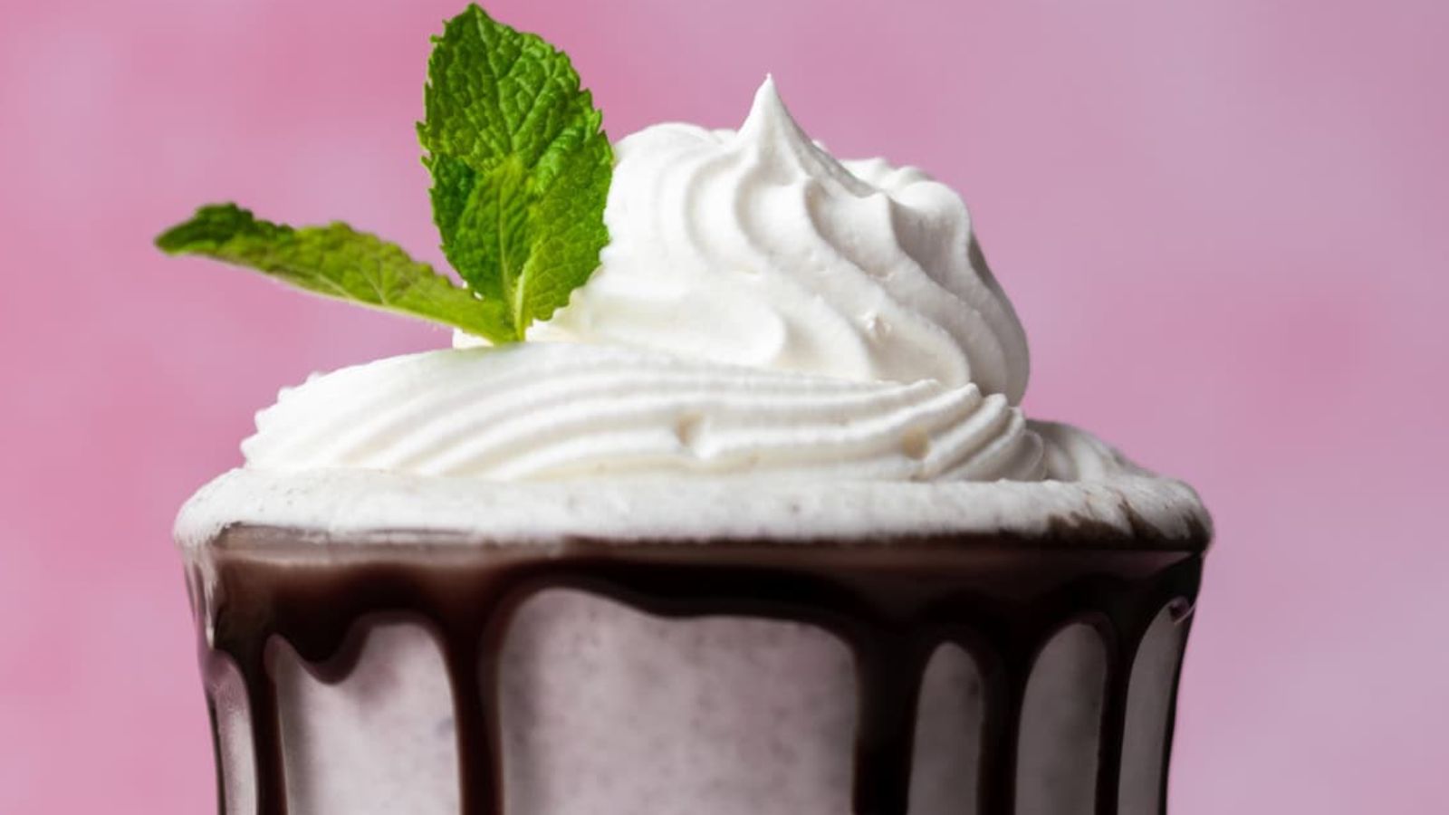 20 Refreshing Mint Recipes to Elevate Your Summer Dishes - Gimme From ...